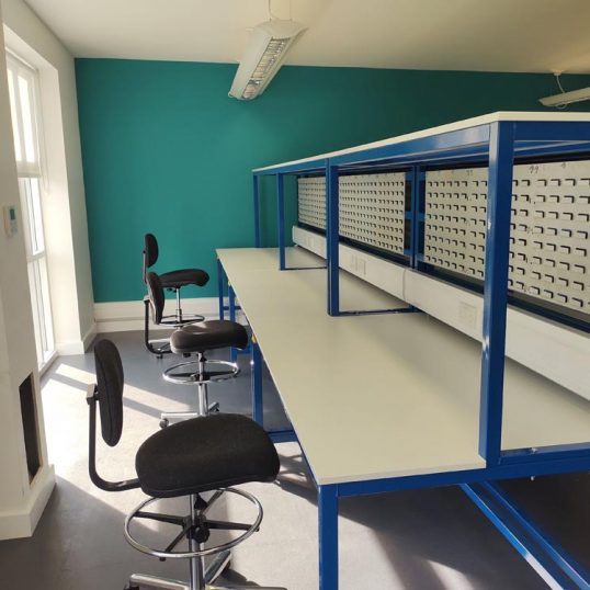 Lab Workbenches - Spaceguard